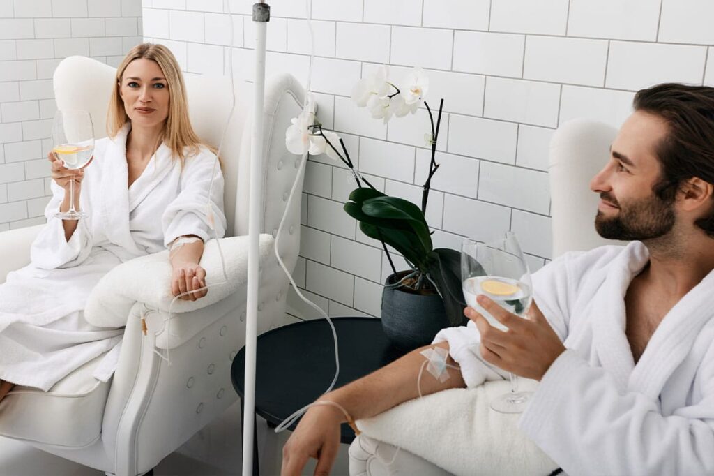 IV vs Infusion Therapy | Yunique Medical